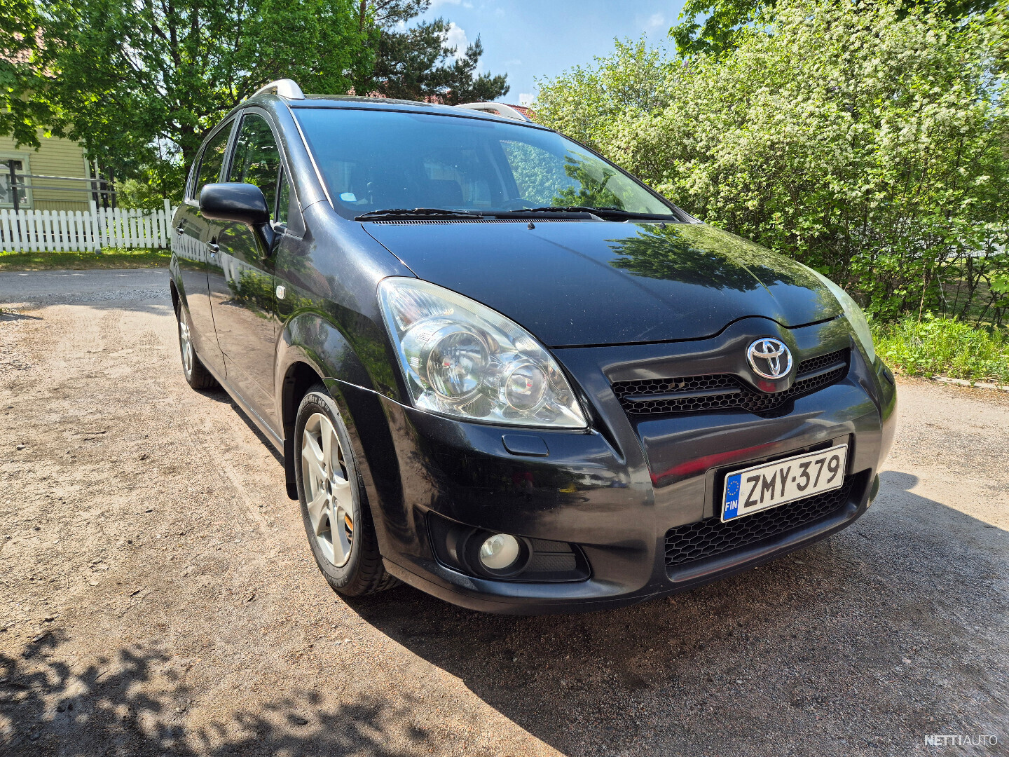 Toyota Corolla Verso kokemuksia - Lue käyttäjien autoarvostelut - Nettiauto