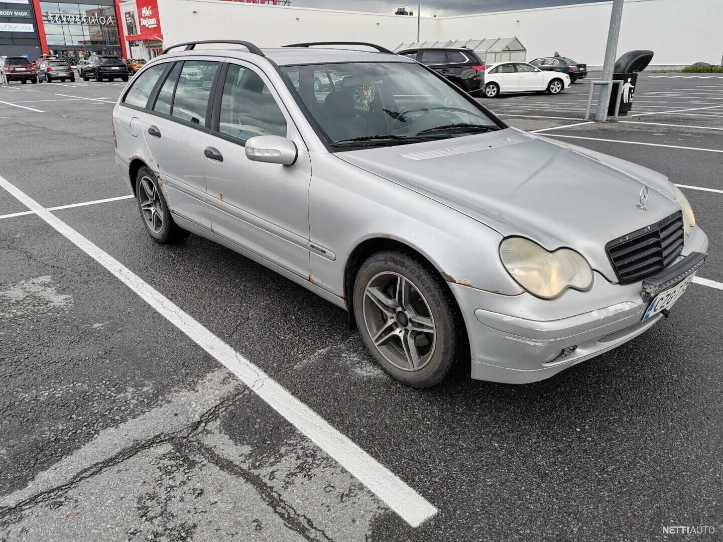 Mercedes-Benz 220 kokemuksia - Lue käyttäjien autoarvostelut - Nettiauto