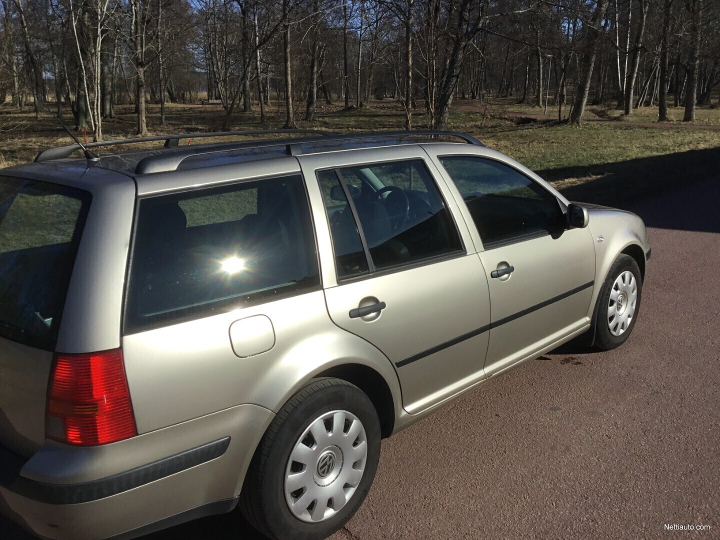 Volkswagen Golf Valiant Station Wagon 2004 - Used vehicle - Nettiauto