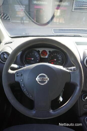 Nissan Qashqai 1,6L 2WD 5MT HUOLLETTU JA KATSASTETTU PERHEAUTO *KAHDET ...