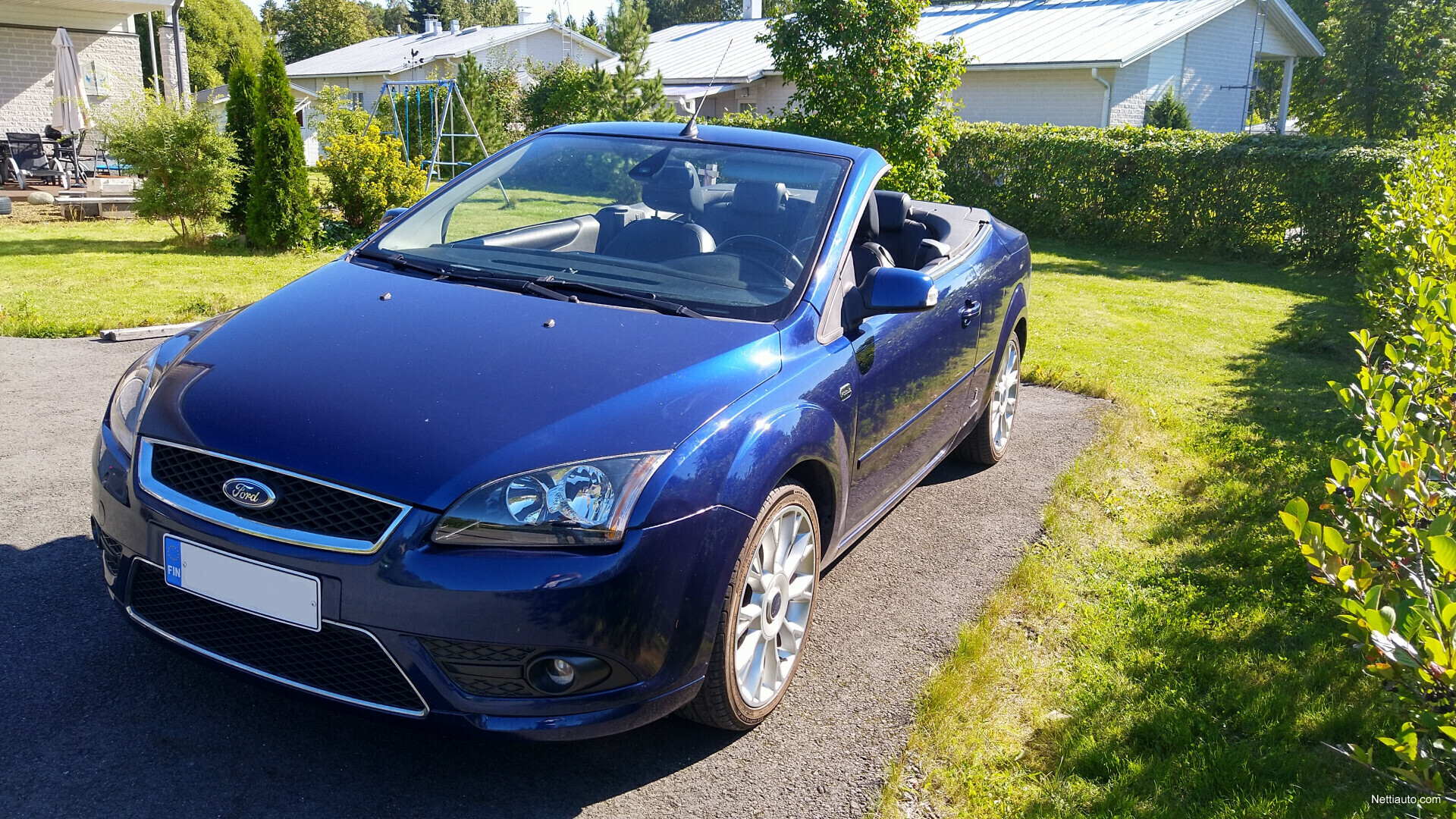 Ford Focus 2.0 145hv CC avoauto, Pininfarina. Kova katto ...