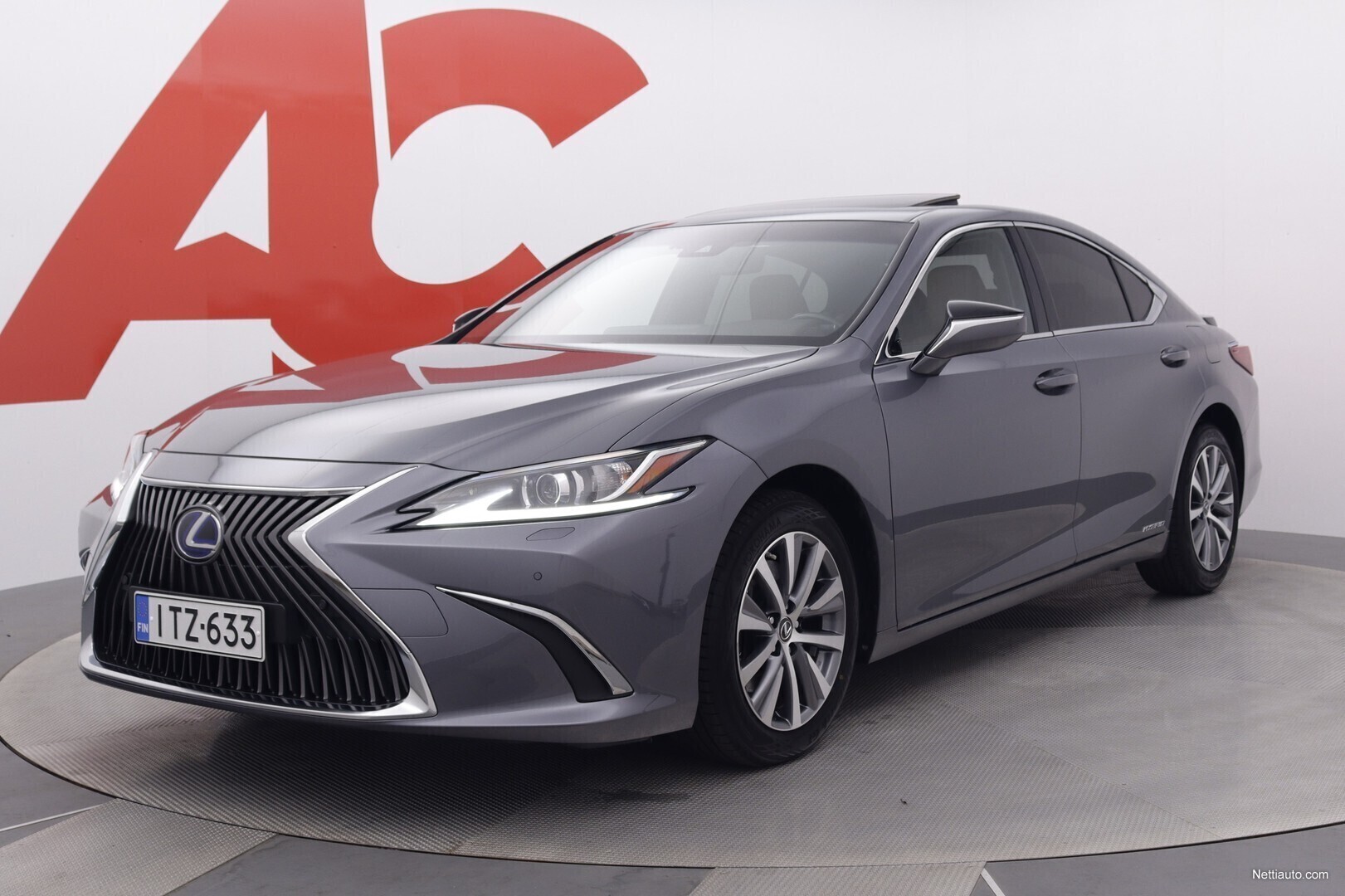 Lexus ES300 300h Comfort / 1-om. / Lexus Navigation / Sähkösäätöpenkit ...