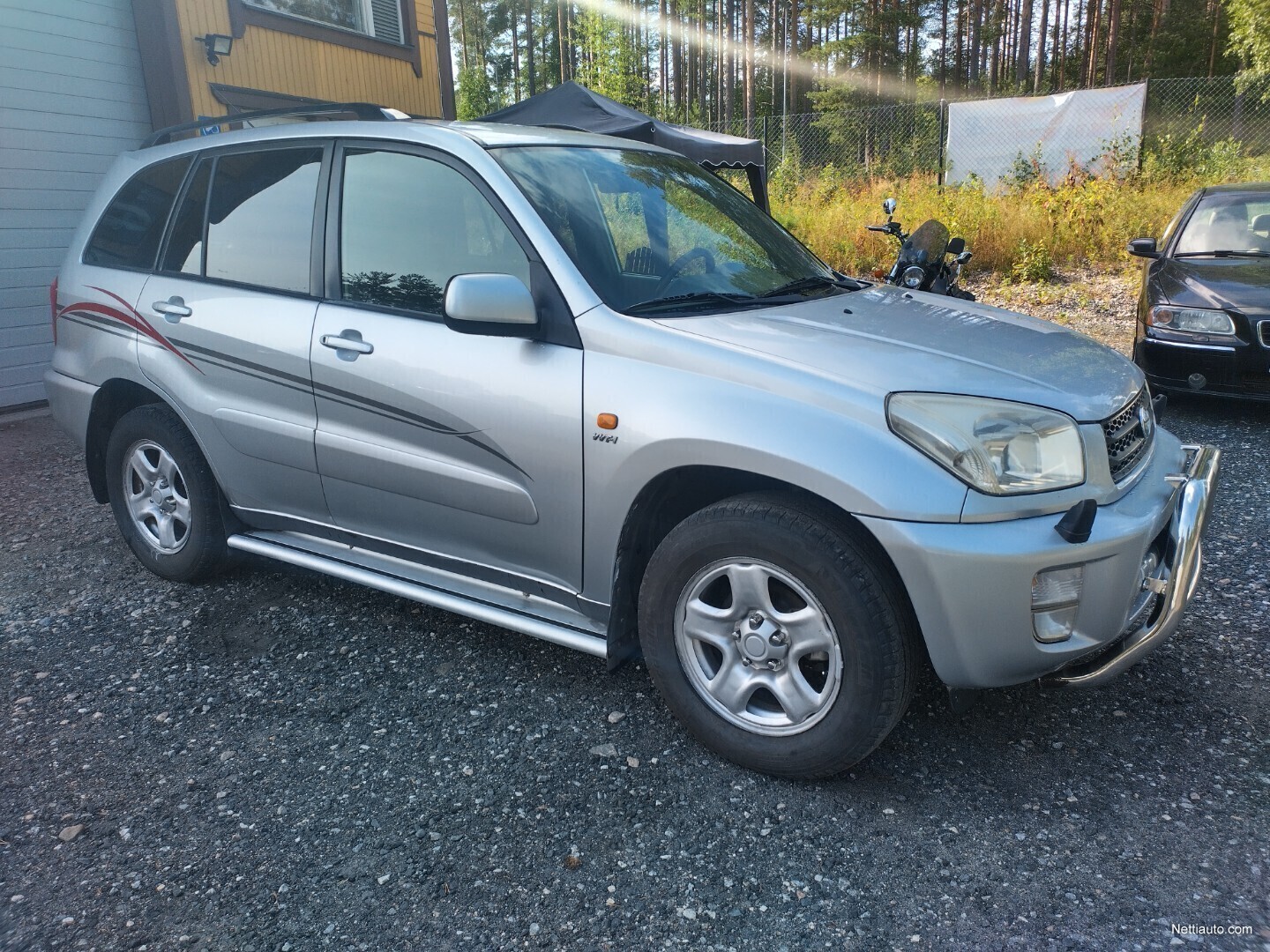 Toyota RAV4 2.0 VVT-i 4WD 5d Maastoauto SUV 2002 - Vaihtoauto - Nettiauto