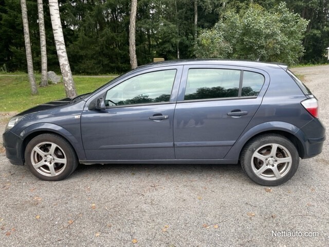 Opel Astra 4D astra hatchback 1.8-AHL48/261 Viistoperä 2006 ...