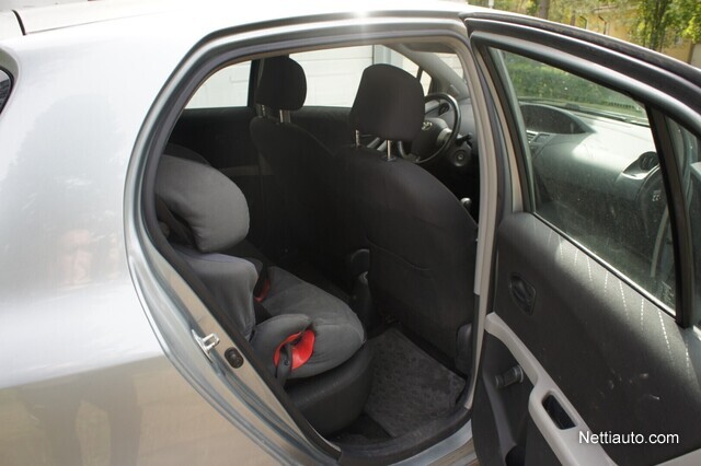 Toyota Yaris 4D yaris MPV 1.0 Viistoperä 2006 - Vaihtoauto - Nettiauto