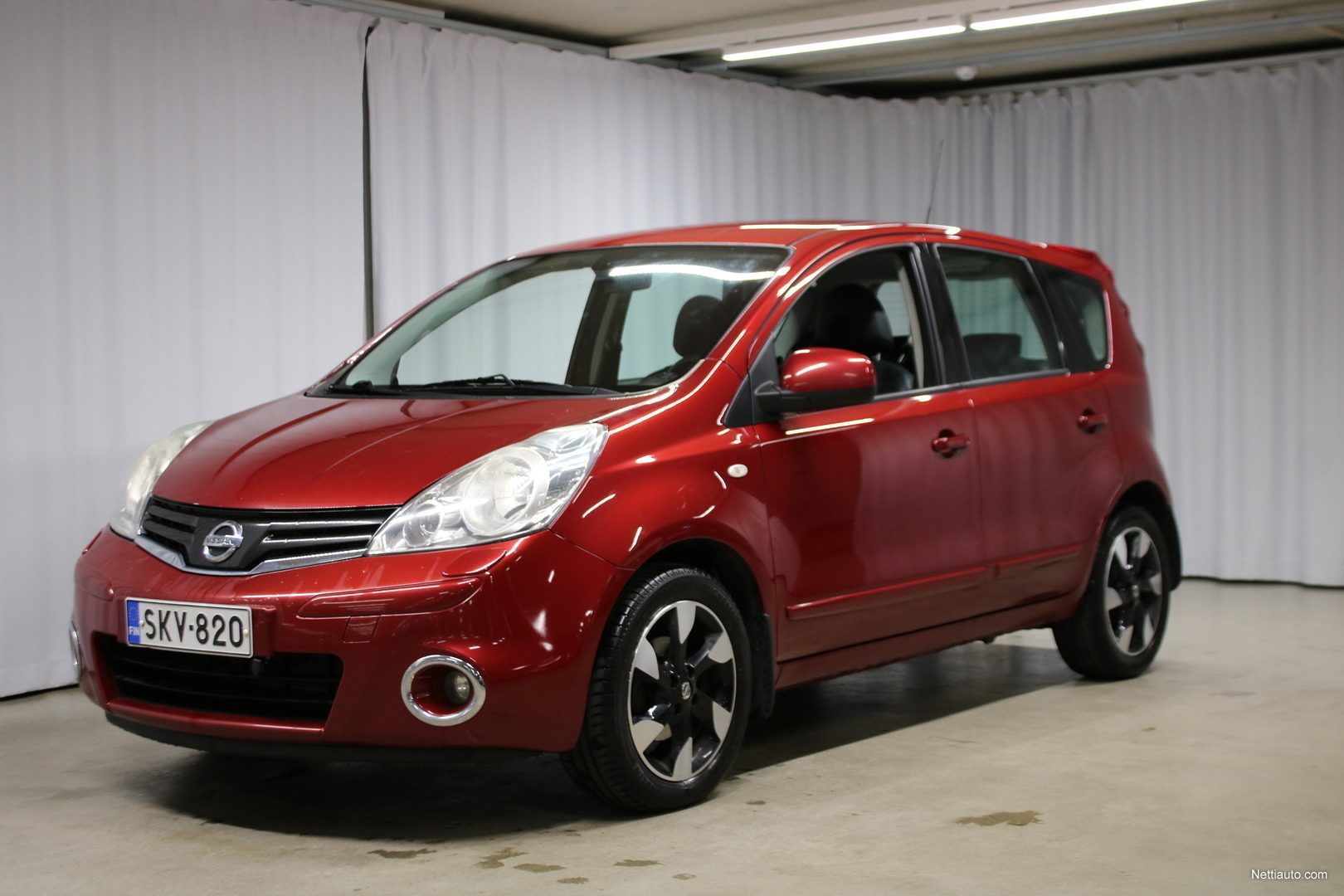 Nissan Note 1,6 110hv Select Edition Autom. - Kätevä kaupunkiauto ...
