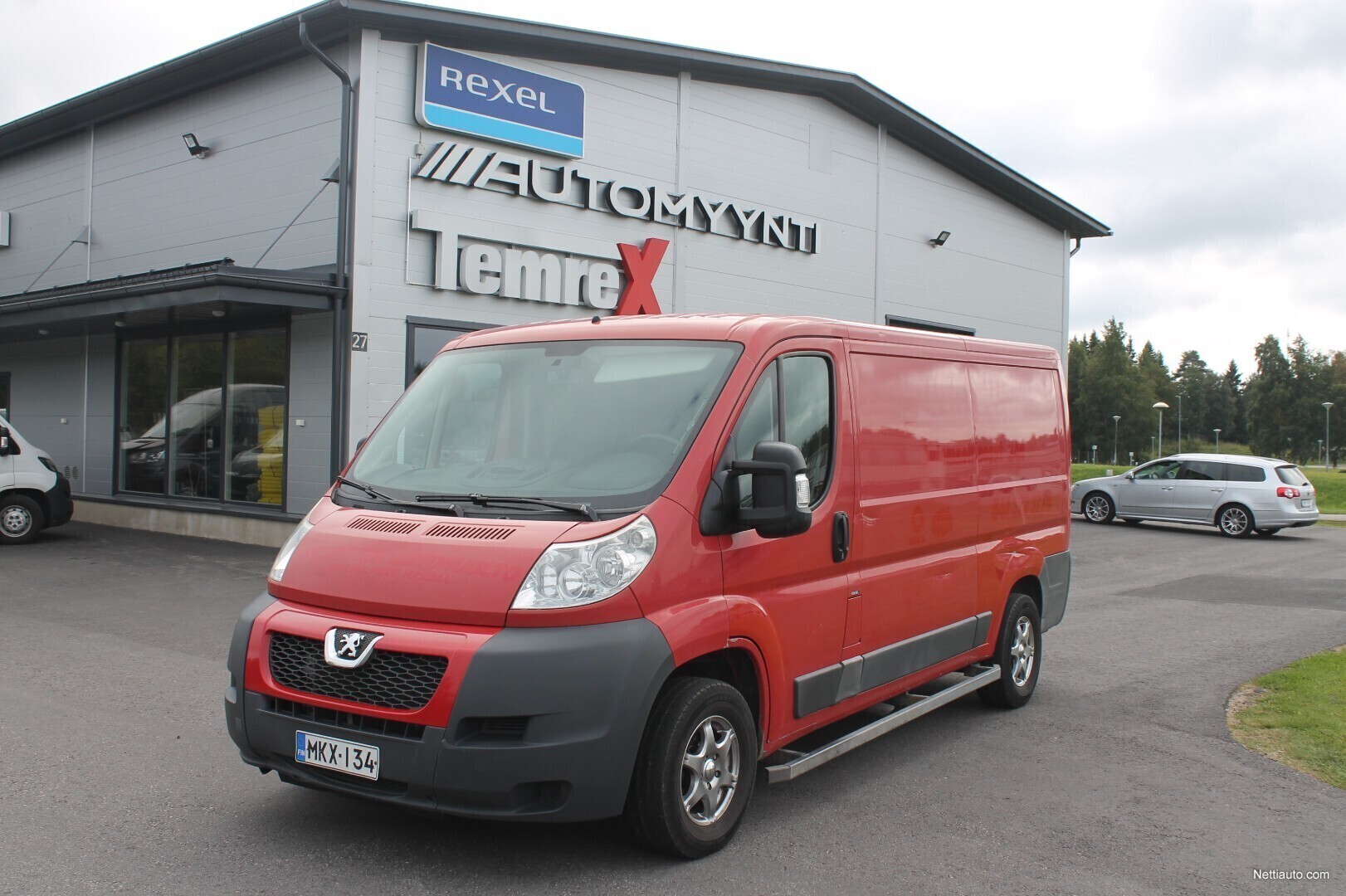 Peugeot Boxer 335 L2H1 HDi 110 FAP City edullinen,sis.alv Puolipitkä - Matala 2012 - Vaihtoauto ...