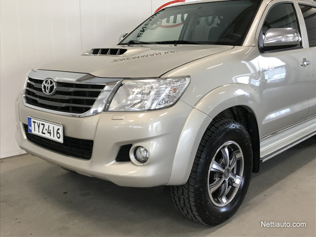 Toyota Hilux Double Cab 3,0 D-4D 4WD 171 SR+ aut. **EDULLINEN RAHOITUS ...