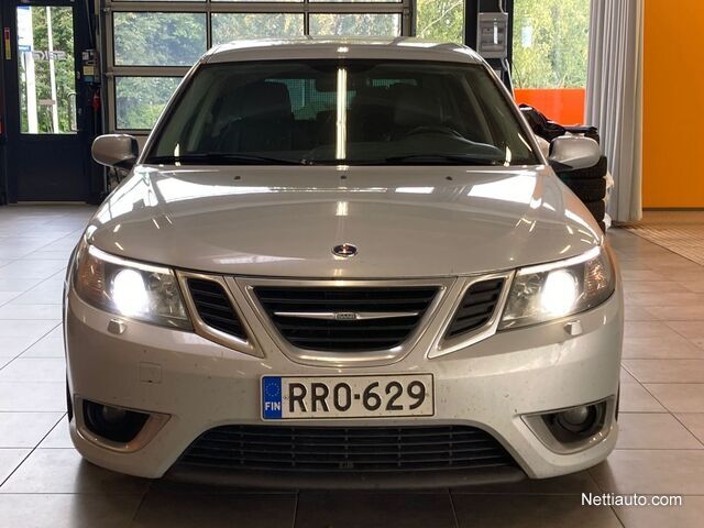 Saab 9-3 Aero XWD Farmari ** Xenon / Rattivaihteet / Isofix / Koukku ...