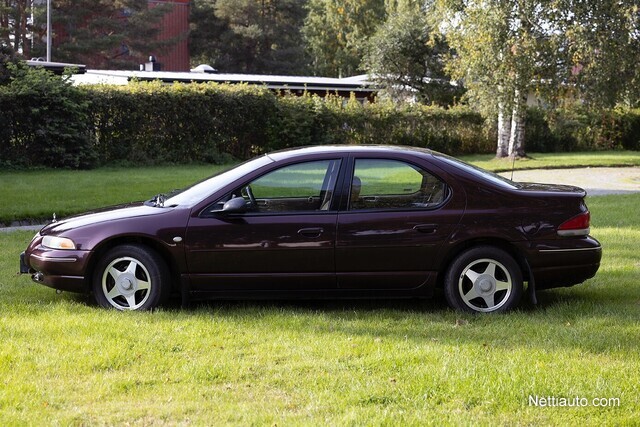 Chrysler Cirrus Chrysler Cirrus LX 2.5 Porrasperä 1997 - Vaihtoauto ...