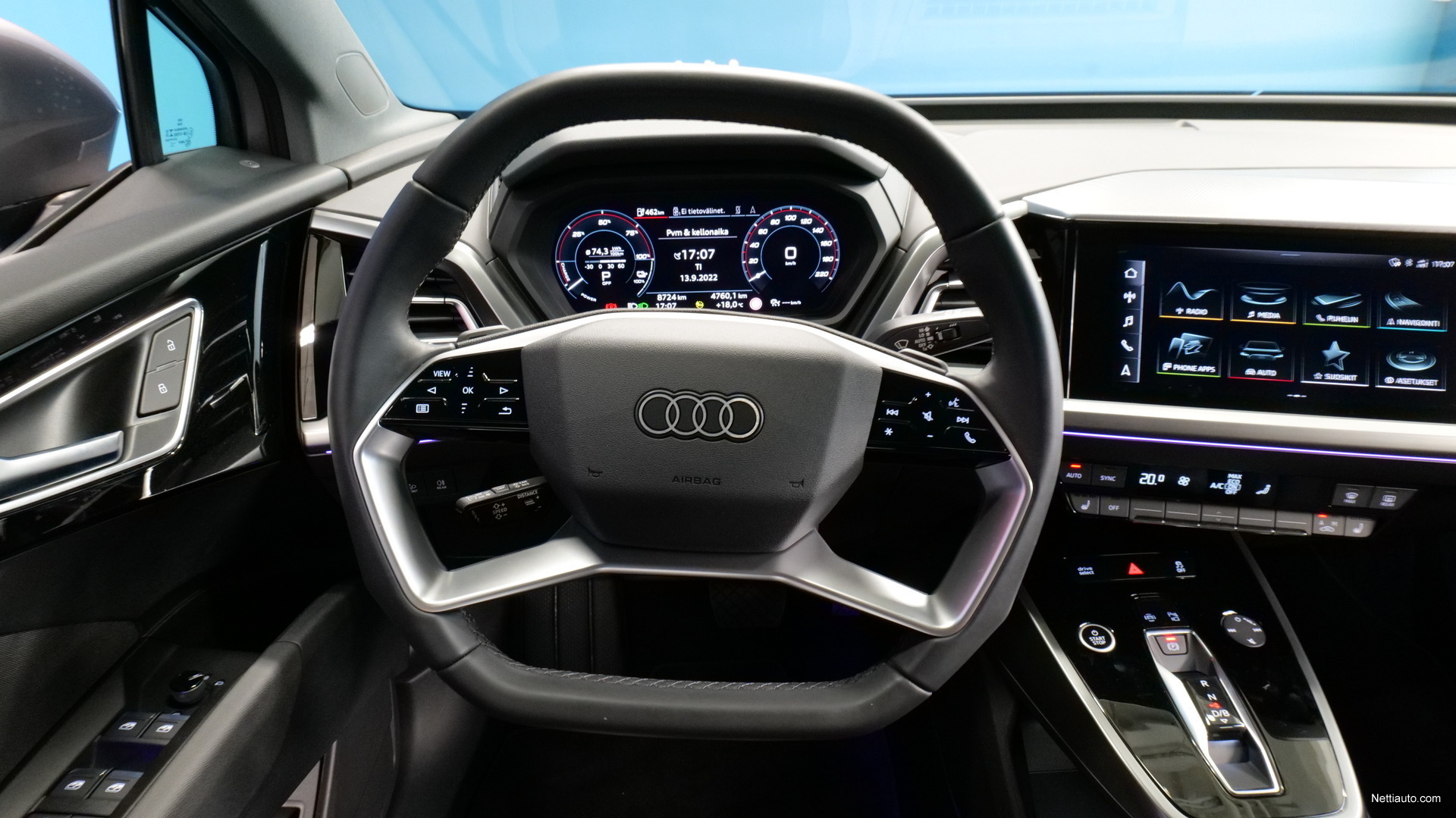 Audi Q4 e-tron 40, WLTP 520km HUD, MMI Pro, Matrix LED Maastoauto SUV ...