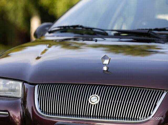 Chrysler Cirrus Chrysler Cirrus LX 2.5 Porrasperä 1997 - Vaihtoauto ...