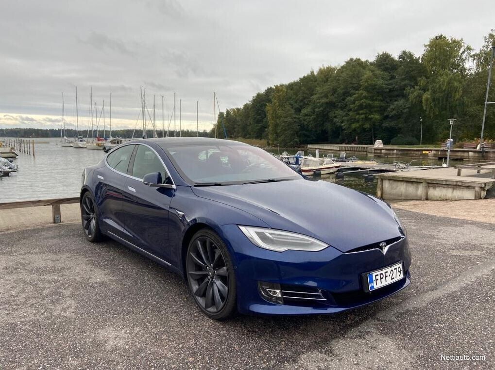 Tesla Model S 4.4s MY18 / pitkät takuut / 21 " / EAP ja 2.5 Viistoperä ...