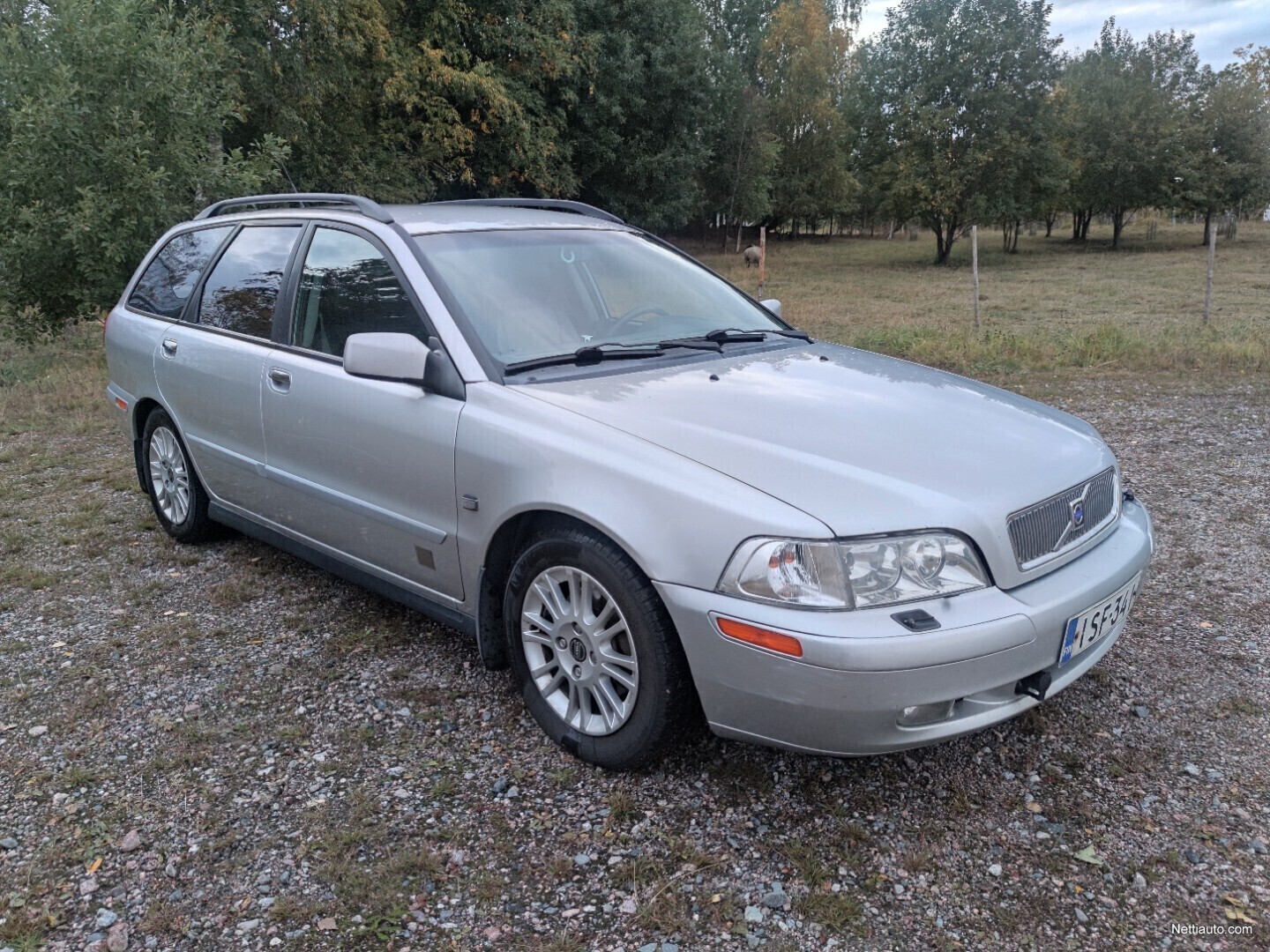 Volvo V40 2.0T Sportswagon A Classic Farmari 2002 - Vaihtoauto - Nettiauto