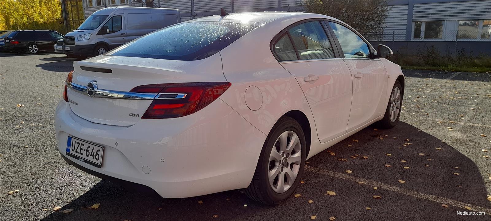 Opel Insignia 5-ov Edition 1,6 CDTI 100kW AT6 - Webasto, Vetokoukku ...