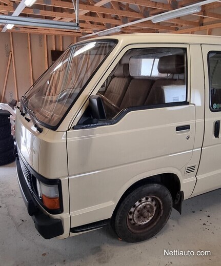 Toyota Hiace Lyhyt - Matala 1984 - Vaihtoauto - Nettiauto