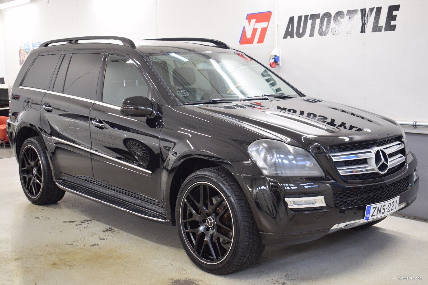 Mercedes-Benz GL 550 V8 4Matic harman/kardon *Uudet 22"Alut * Siisti ...