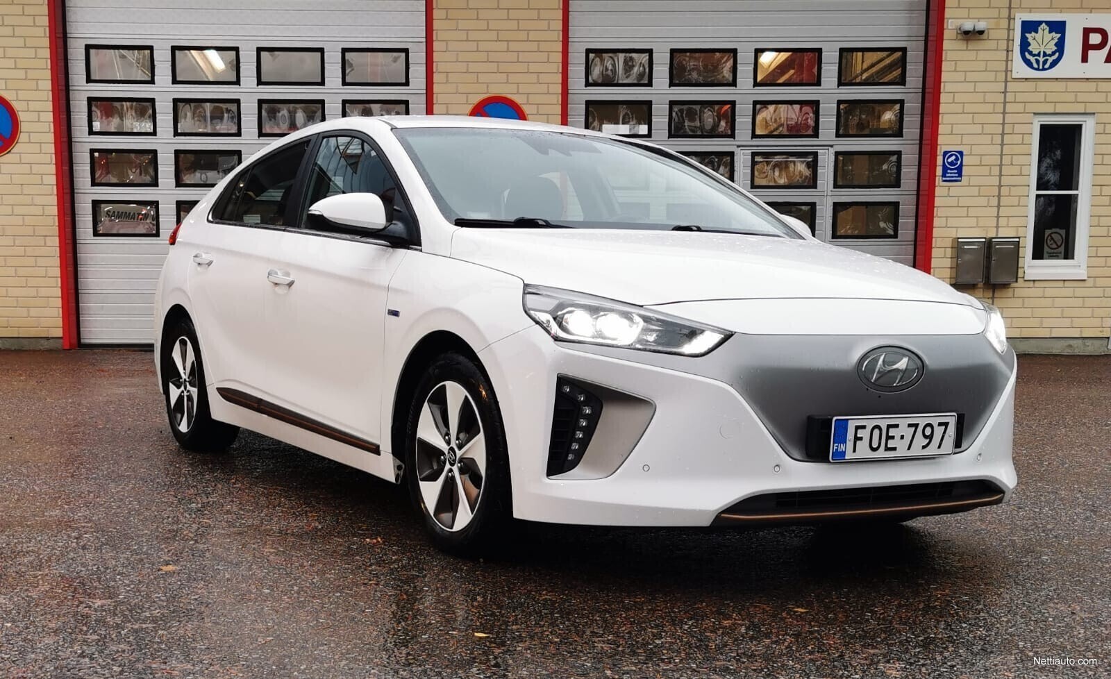 Hyundai Ioniq Electric Premium Viistoperä 2018 - Vaihtoauto - Nettiauto