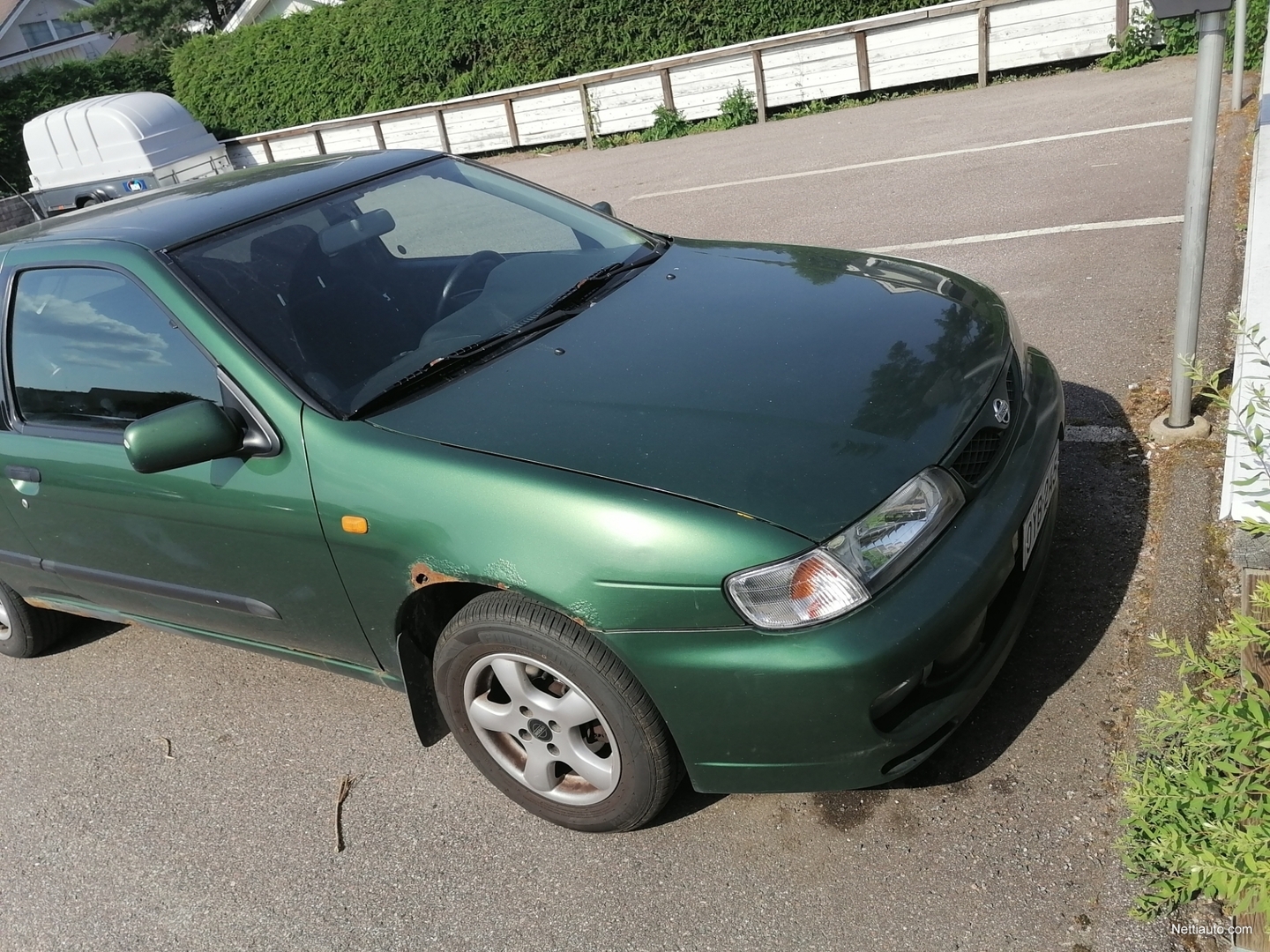 Nissan Almera hatchback Viistoperä 1999 - Vaihtoauto - Nettiauto