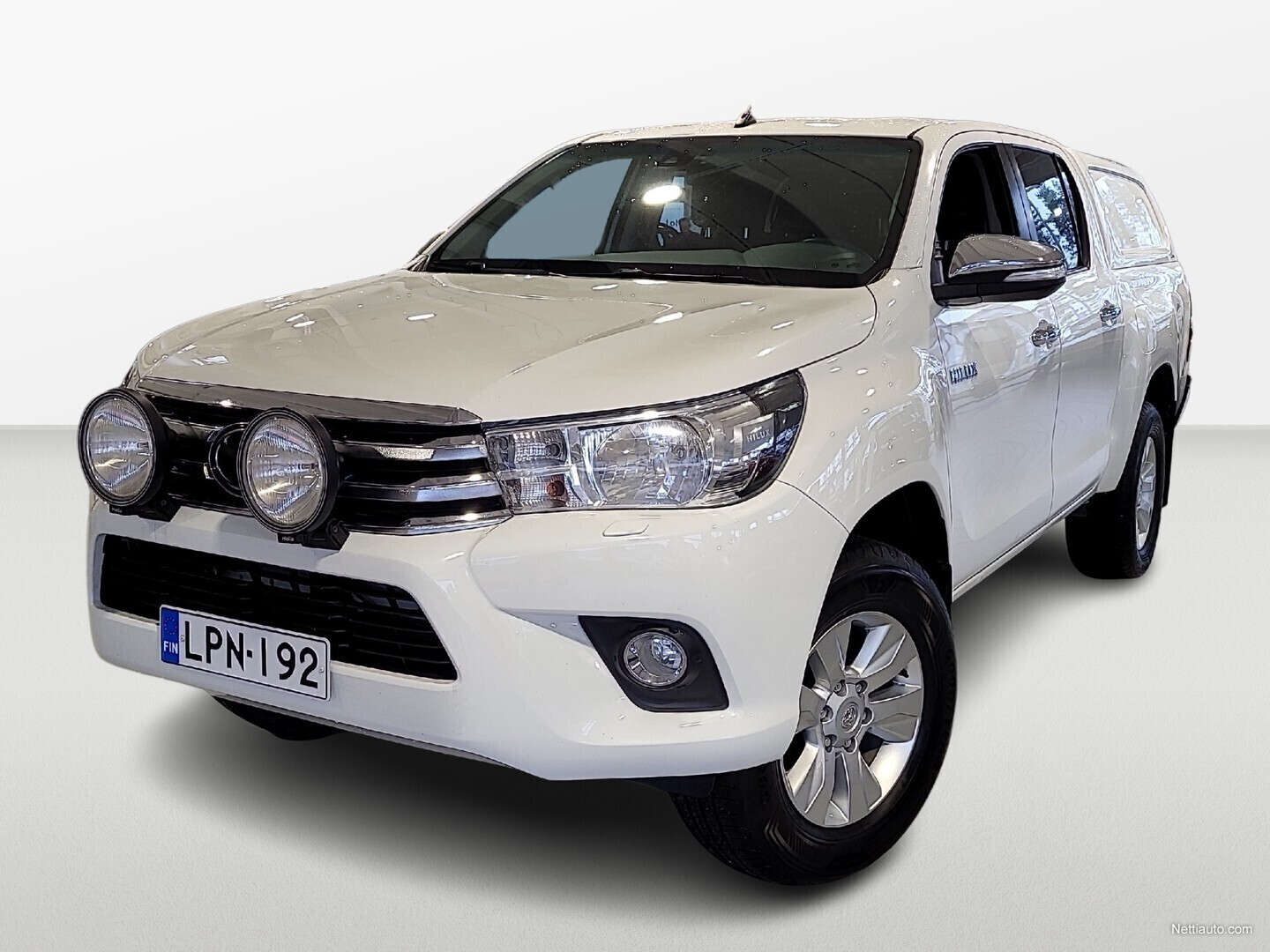 Toyota Hilux Double Cab 2,4 D-4D 150 4WD Active Automaatti 2-paikkainen ...