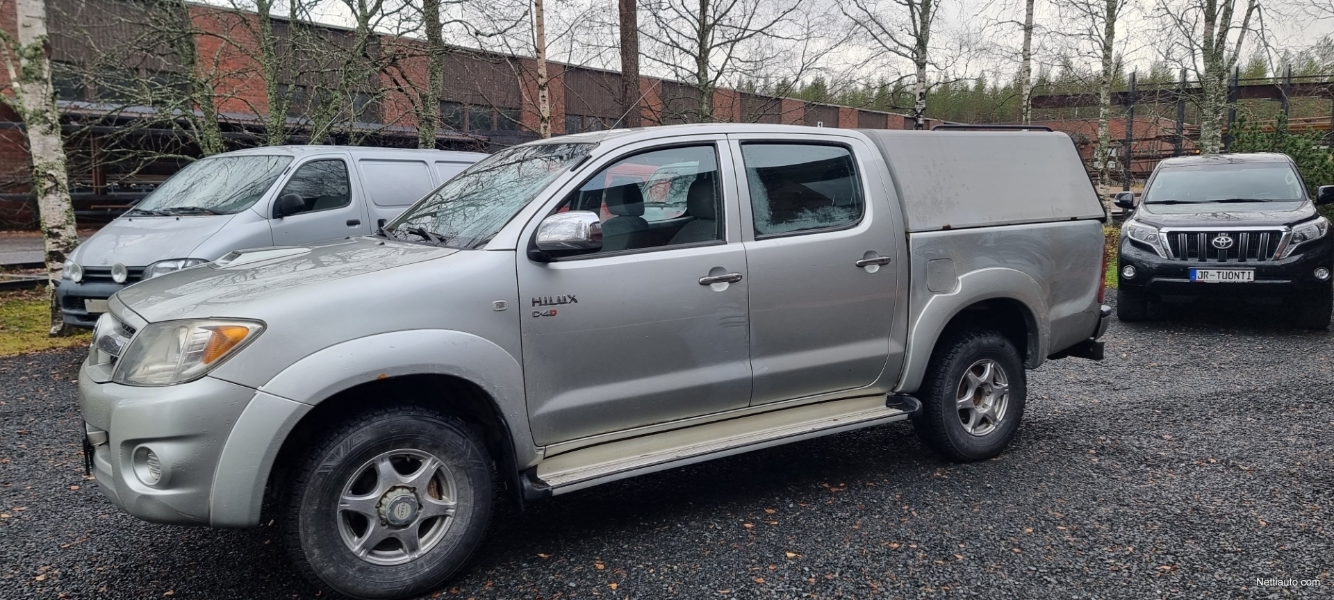 Toyota Hilux 2.5 D4D 4WD SR AC Double Cab Jatko-ohjaamo 2006 - Vaihtoauto - Nettiauto