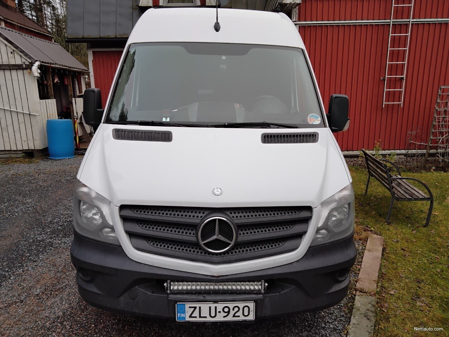 Mercedes-Benz Sprinter Lyhyt korkea Puolipitkä - Korkea 2013 ...
