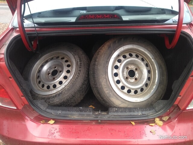 Daewoo Kalos 1.4 4d juuri kats. 10/23 asti, ml. vain 150 tkm. 2 renk ...