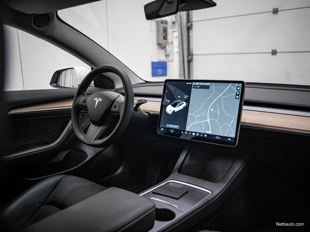 Tesla Model 3 Standard Range Plus RWD Refresh 60kwh Vetokoukku! *vaihto ...