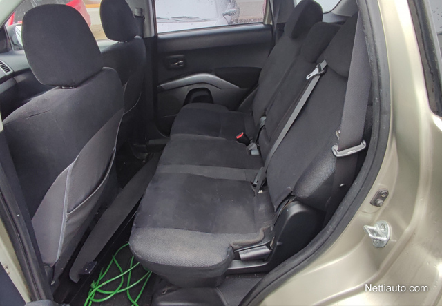 Mitsubishi Outlander 5D OUTLANDER STW INTENSE 2.0 DI-D-XJCW8W-4X4/267 ...