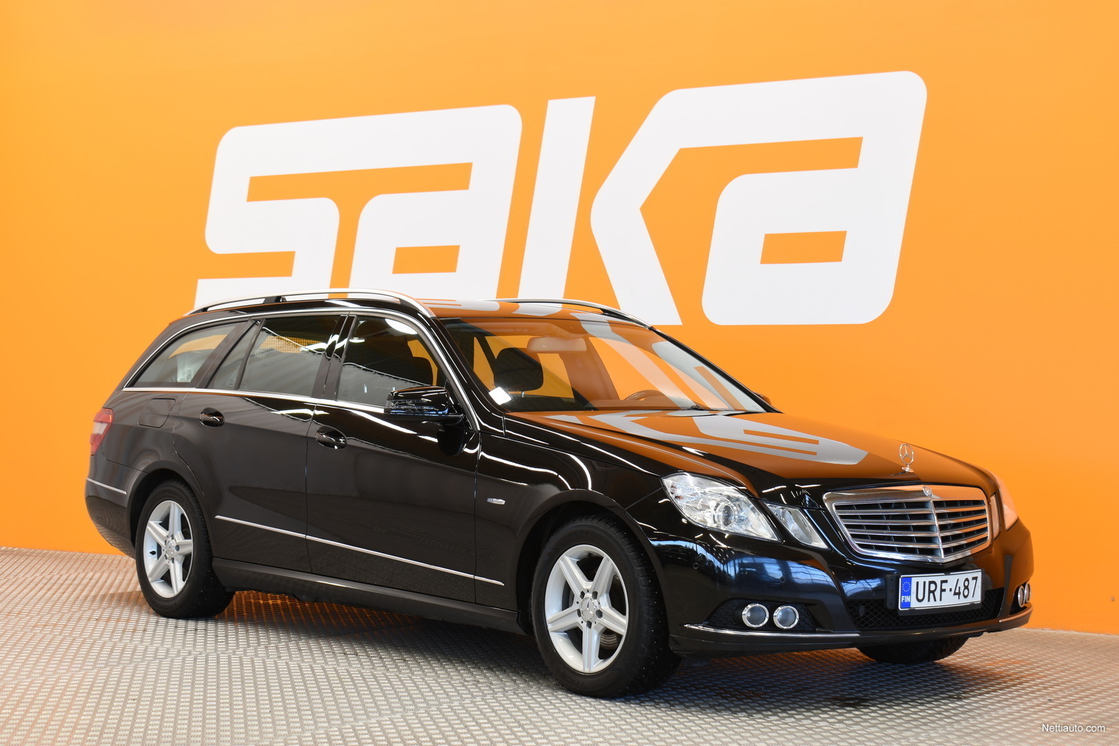 Mercedes-Benz E 200 CGI BE T A Elegance ** Juuri katsastettu / Juuri ...