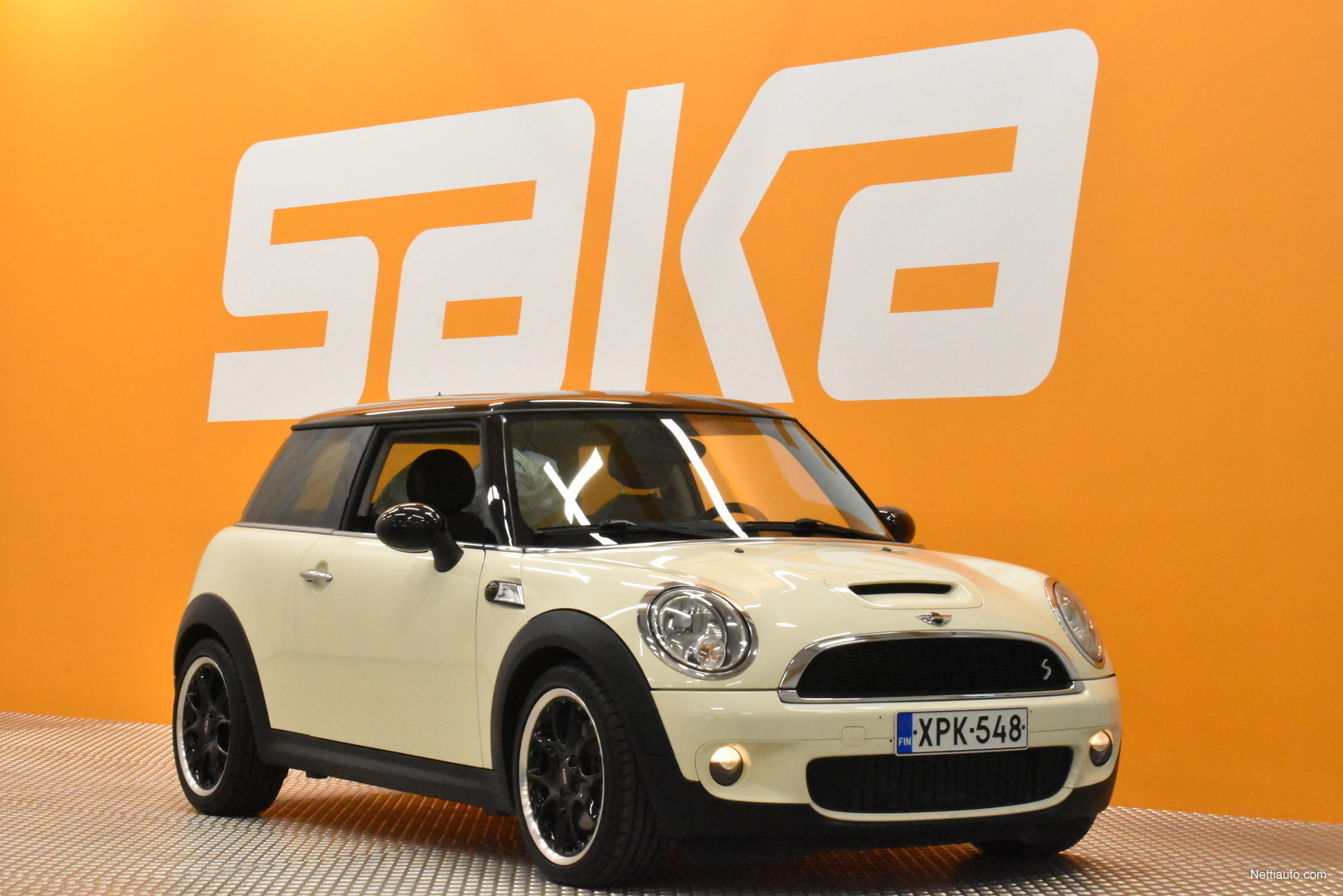 Mini Cooper R56 Hatchback ** Juuri tullut / Panorama / Sporttinahat ...