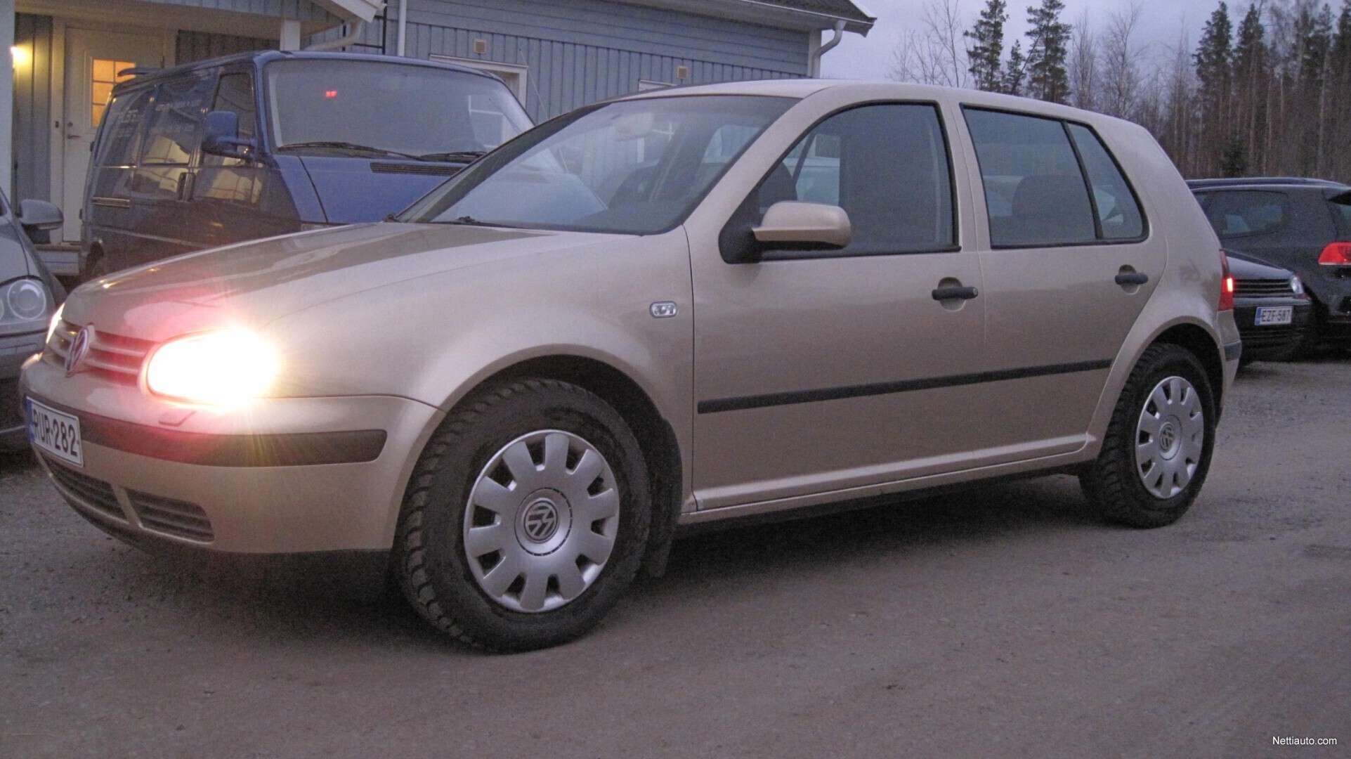 Volkswagen Golf VW GOLF 1.6-16V SPORTLINE -03 AJETTU 209 TKM. JUURI ...