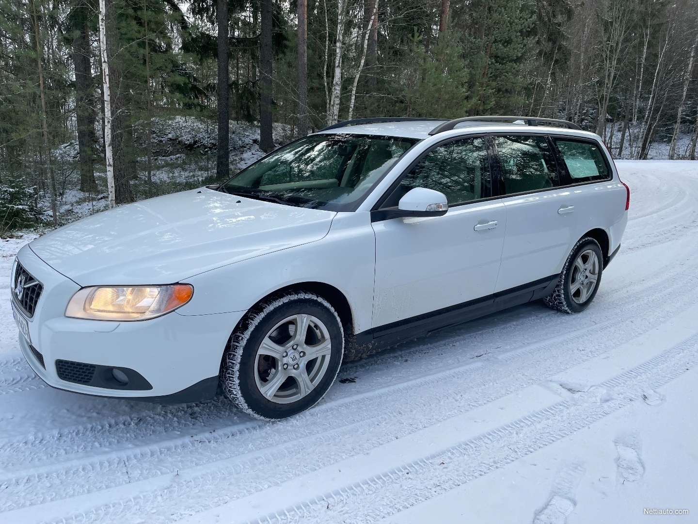 Volvo V70 2.4D Kinetic Business AT 170hv vaihto/rahoitus käsiraha 0e ...