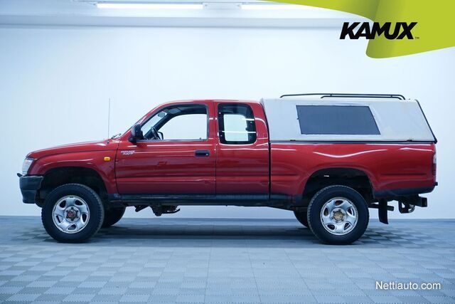 Toyota Hilux N170 Xtra Cab 2,4TD 4WD // Sis. ALV / Pa-lisälämmitin / 2 ...