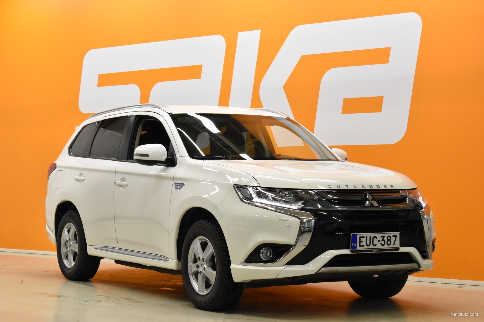 Mitsubishi Outlander PHEV EXE Navi 4WD 5P ** Esi-ilmastointi ...