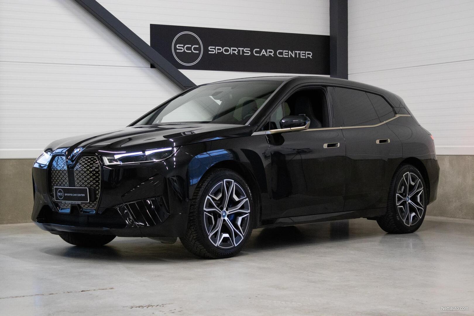 BMW iX xDrive50 / Sport Package / Amido Suite / Koukku / Sky Lounge ...