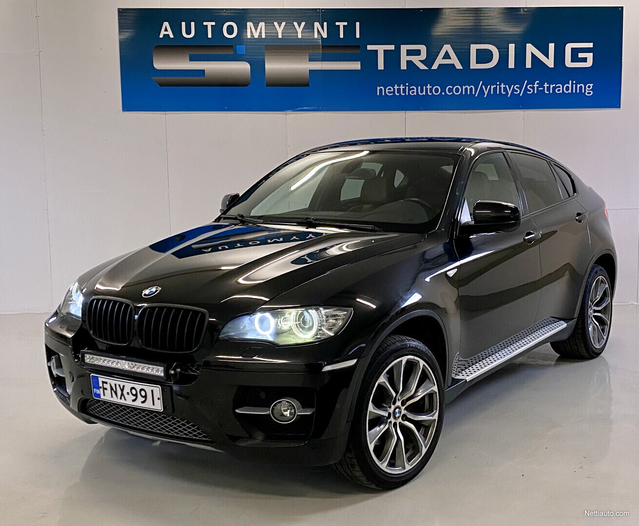 BMW X6 xDrive40d TwinPower Turbo A E71 SAC * 20" ALUT * BI-XENON * NAVI * 5 PAIKKAINEN * CRUISE ...