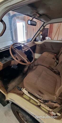 Toyota Hiace Lyhyt - Matala 1984 - Vaihtoauto - Nettiauto