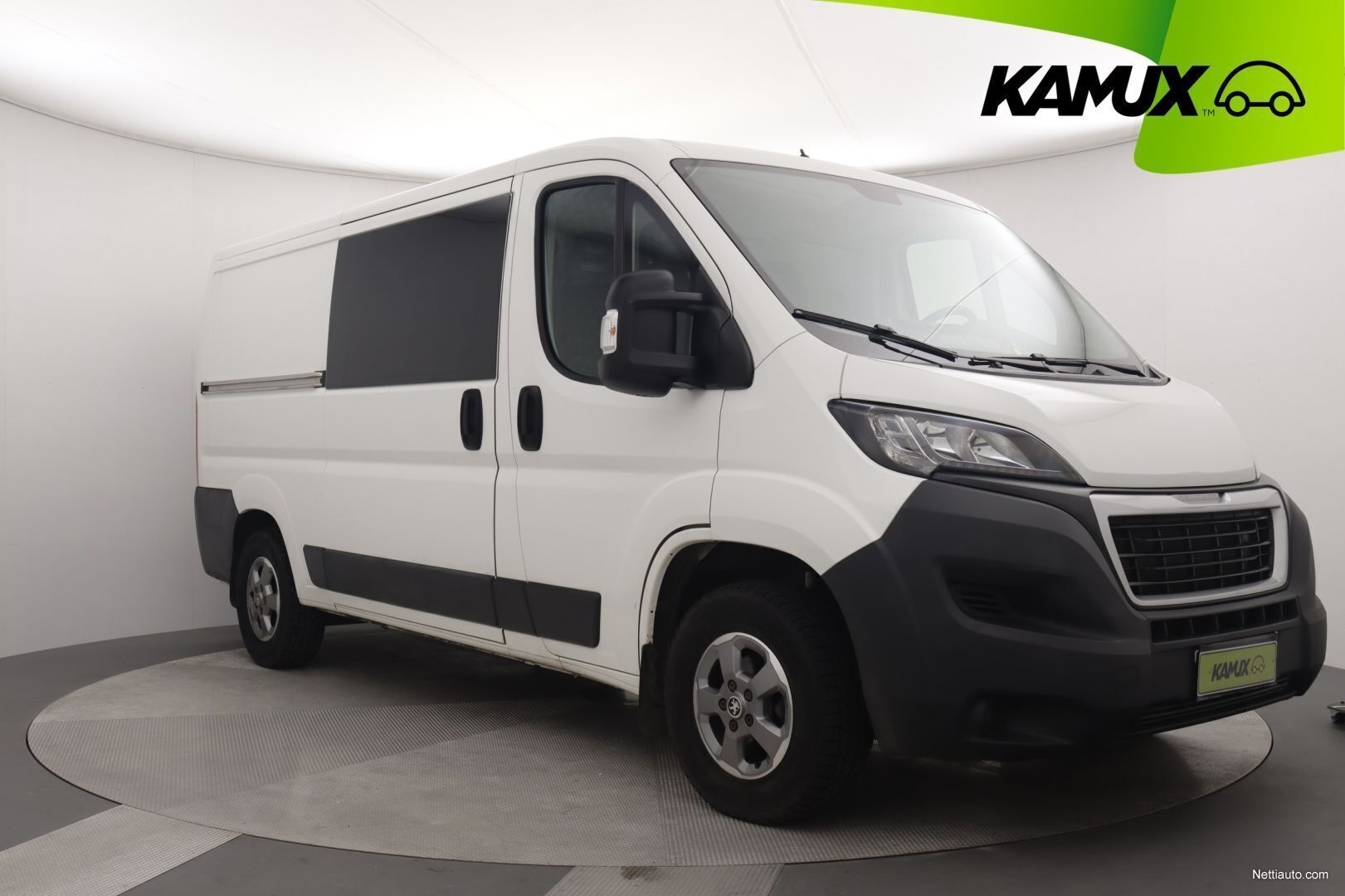Peugeot Boxer 335 L2H1 HDi 110 FAP / ALV / Koukku / Webasto / Kamera / Vanerointi / Juuri ...