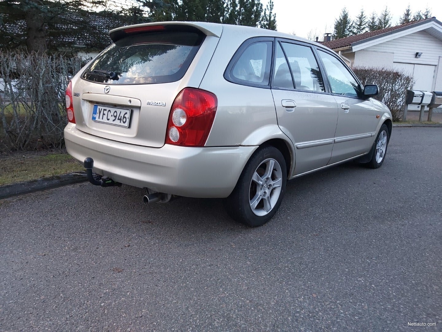 Mazda 323F Mazda 323F Hatchback 1.6 Viistoperä 2003 - Vaihtoauto ...