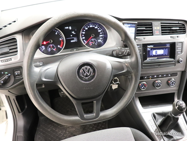 Volkswagen Golf Variant Trendline 1,6 TDI 66 kW (90 hv) BlueMotion ...