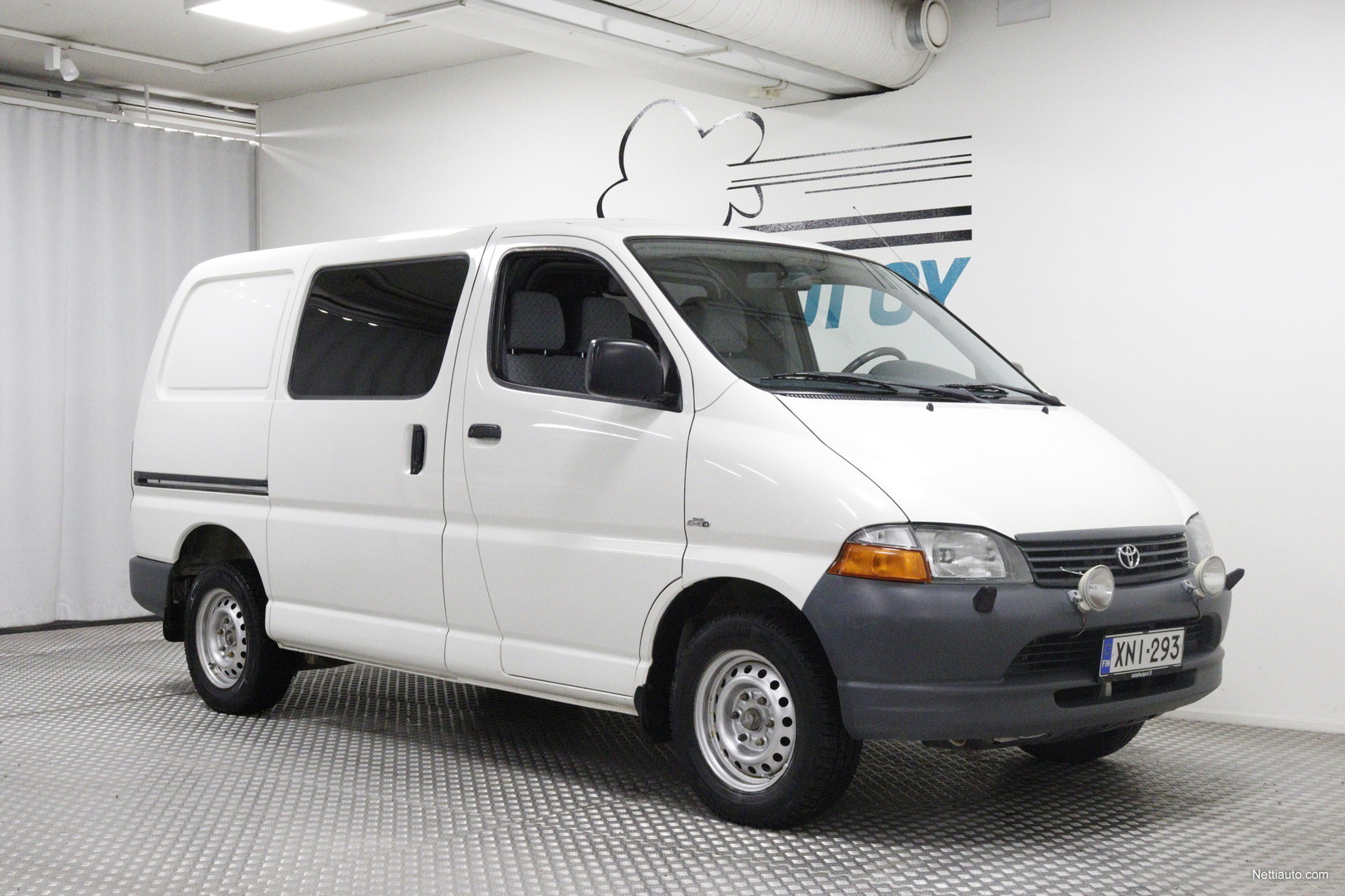 Toyota Hiace 2,5 D-4D 90 4ov *** Suomi-Auto / Webasto *** 2006 ...