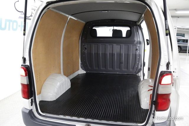 Toyota Hiace 2,5 D-4D 90 4ov *** Suomi-Auto / Webasto *** 2006 ...