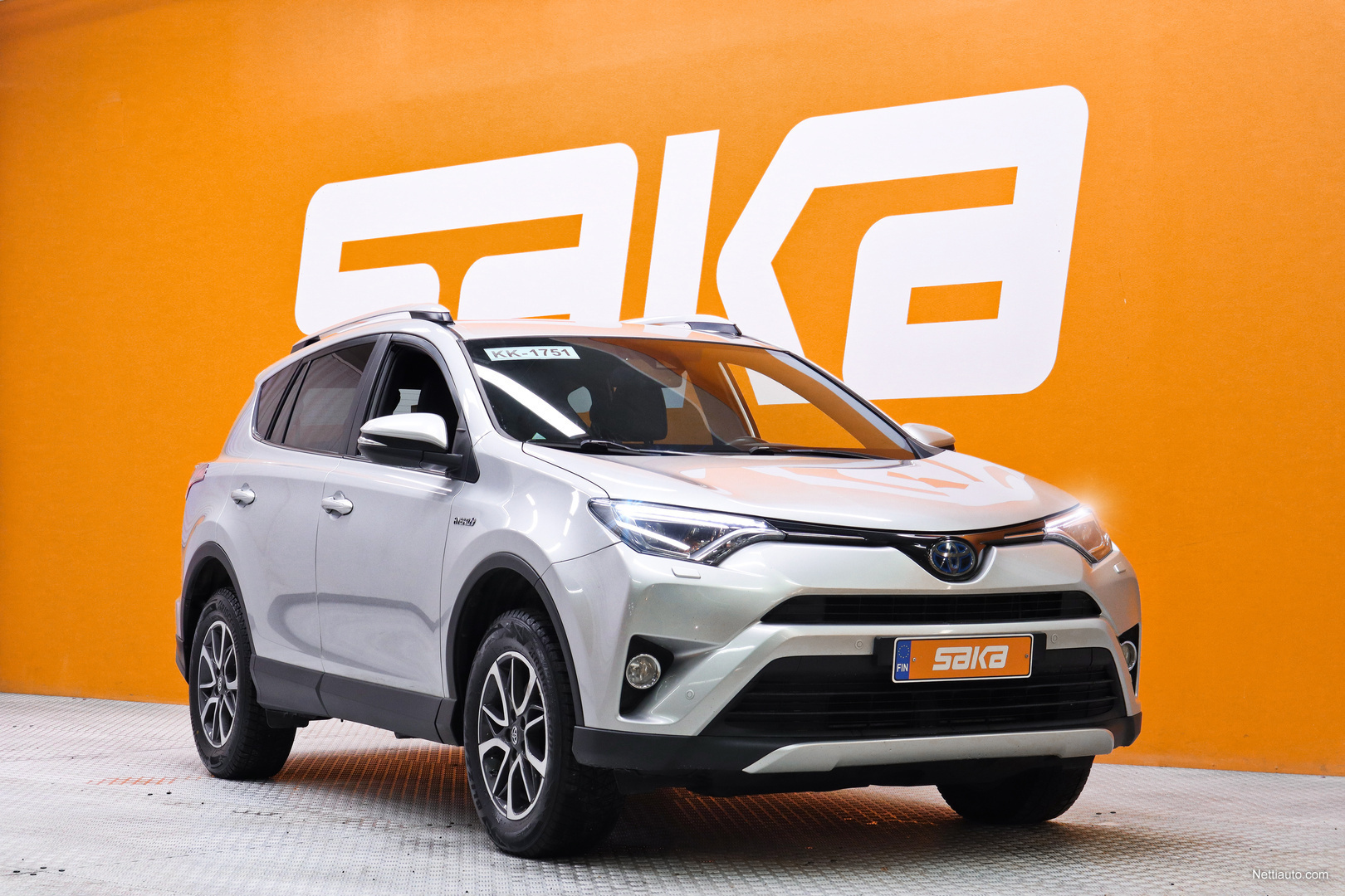 Toyota RAV4 2,5 Hybrid AWD Style ** Adapt. vakkari / LED / P.Kamera ...