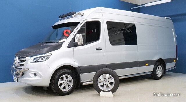 Mercedes-Benz Sprinter Matkailuauto 319CDI RWD 3,5/43 KB Pitkä A3 A, 6 ...