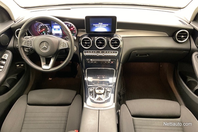 Mercedes-Benz GLC 350 e 4Matic A Premium Business / 360 kamera / HUD ...