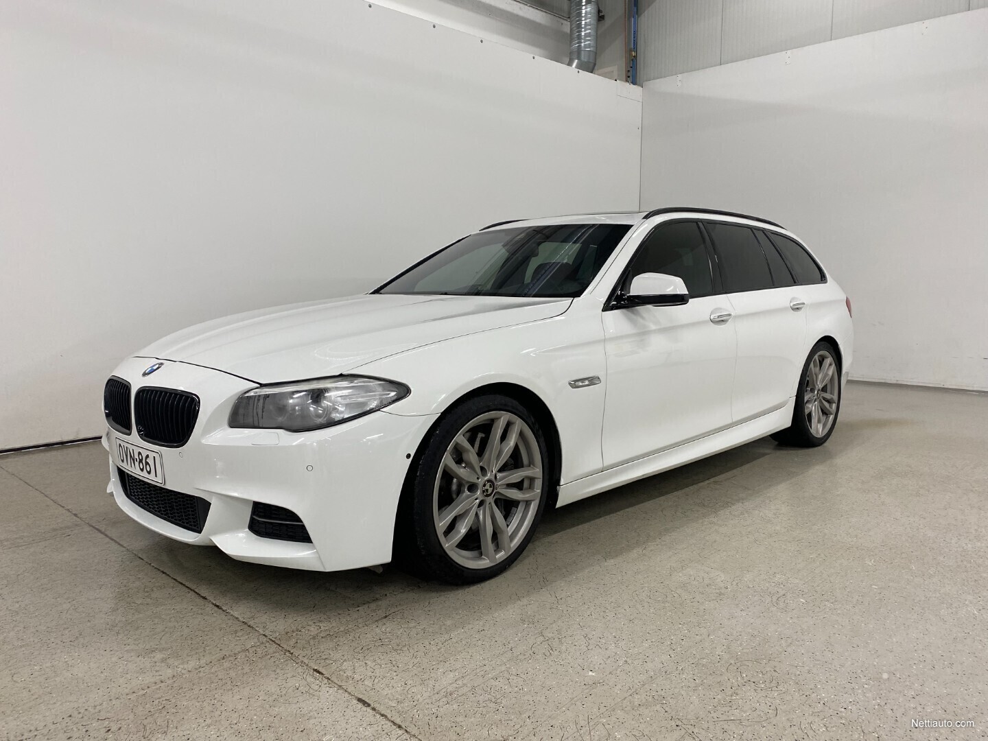 BMW M550d A xDrive F11 Touring Sport Farmari 2013 - Vaihtoauto - Nettiauto