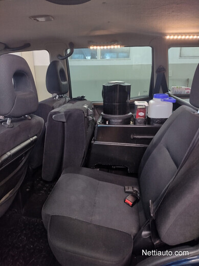 Nissan Terrano II Maastoauto SUV 2004 - Vaihtoauto - Nettiauto