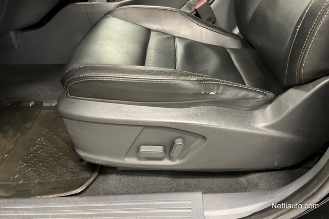 Ford Ranger Double Cab 3,2TDCi 200 hv A6 Limited 4x4 **sis.alv ...