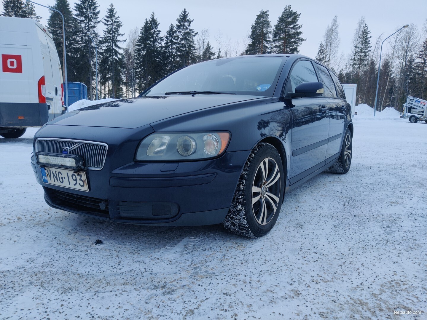 Volvo V50 2,0D (136 hv) man Kinetic Farmari 2004 - Vaihtoauto - Nettiauto